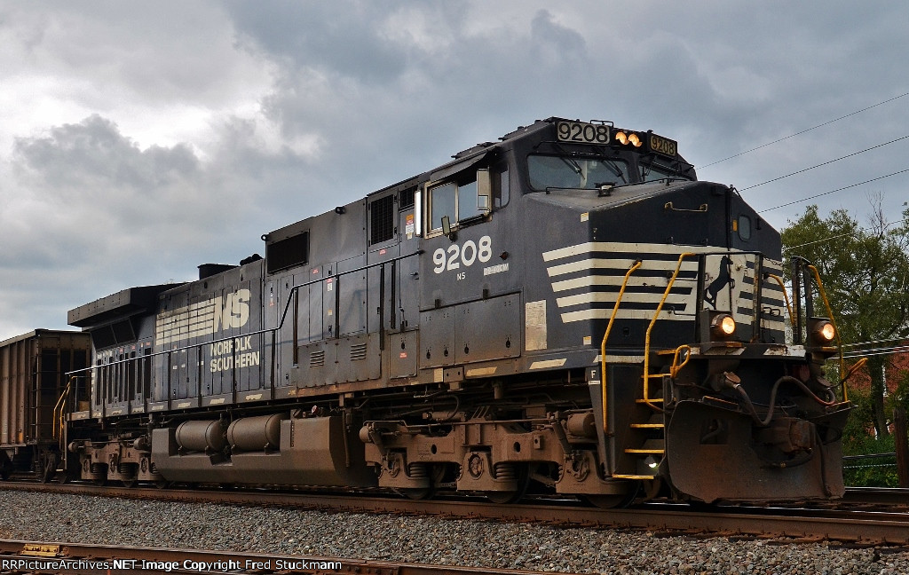 NS 9208